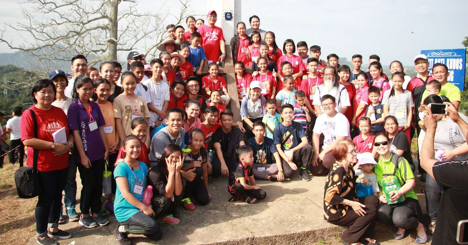 Papar altar servers camp draws 68 participants