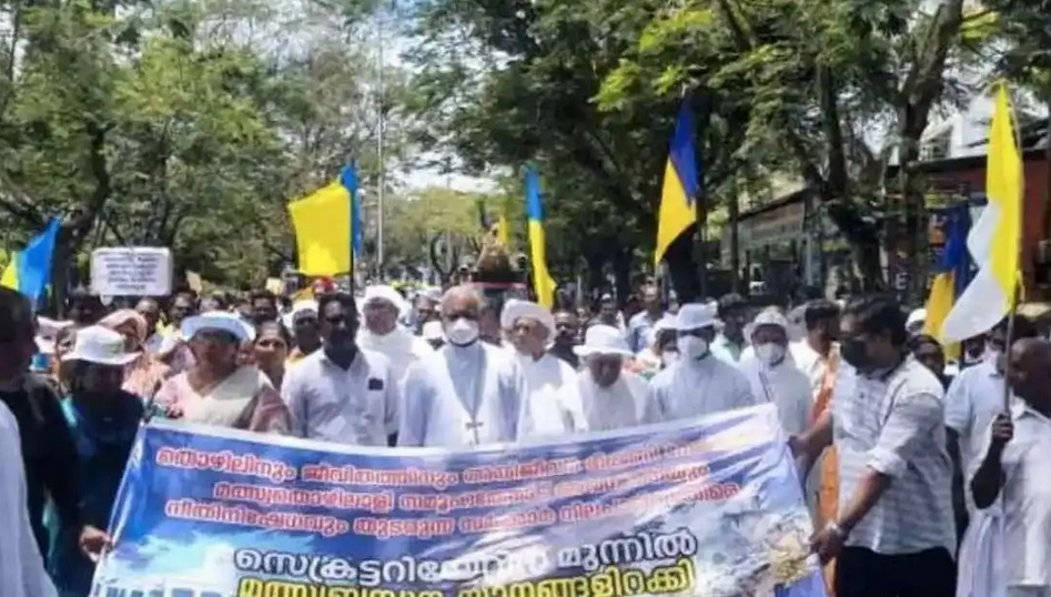 Bishops join Indian fishermen’s anti-port protests